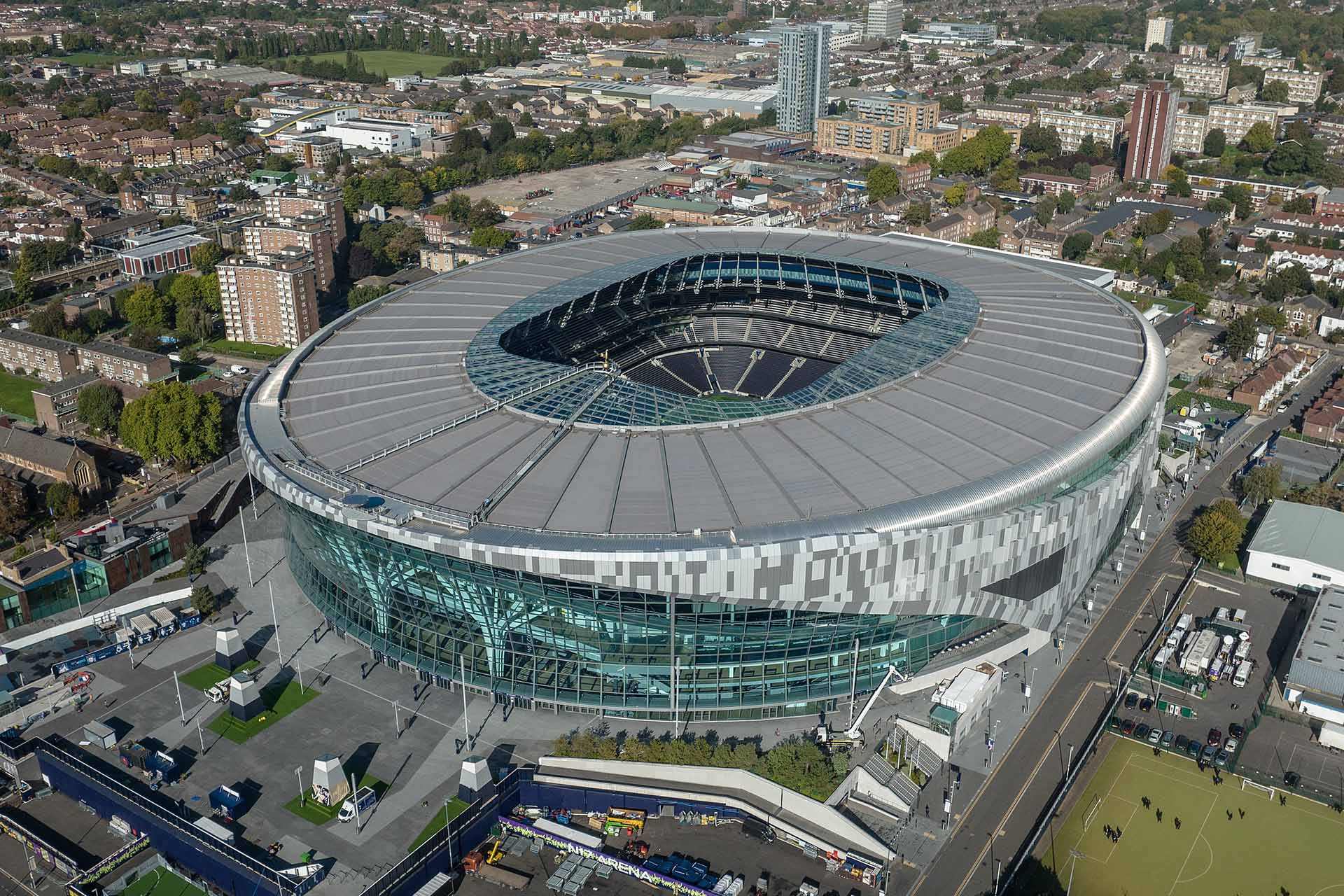 Com'è il nuovo stadio del Tottenham